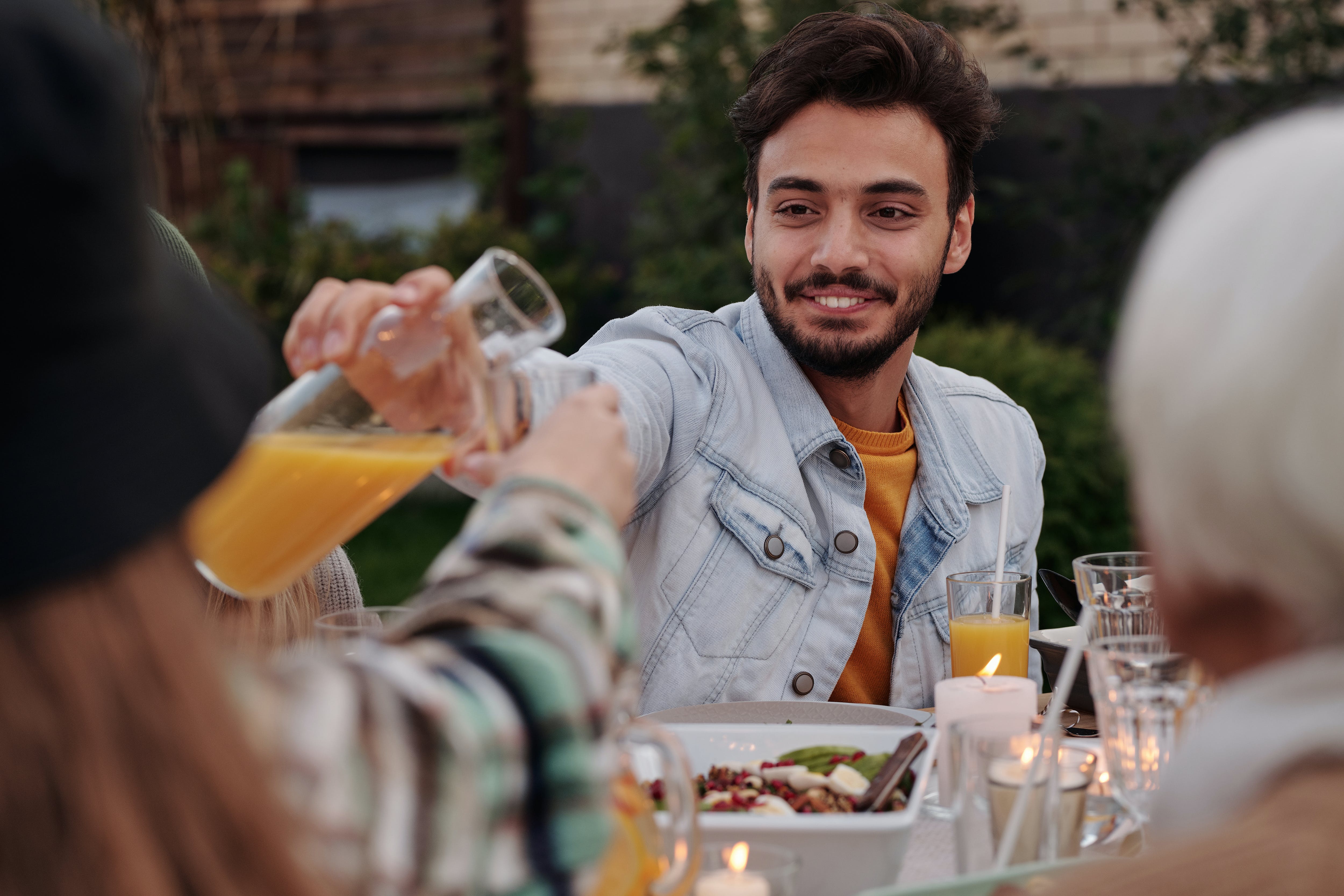 Bijna 2 op de 3 drinkers staat open voor een maand geen alcohol - De ...